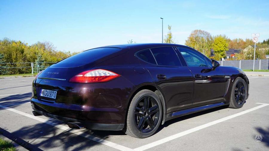 Brūns Porsche Panamera 2012 Šauļi, ar dzinēja tilpumu 3.61 L un nobraukumu 141 tūkst. km par 11000 €, foto 4 vietnē AUTOMOTO.COM.LV
