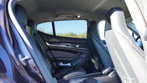 Brūns Porsche Panamera 2012 Šauļi, ar dzinēja tilpumu 3.61 L un nobraukumu 141 tūkst. km par 11000 €, foto 17 vietnē AUTOMOTO.COM.LV