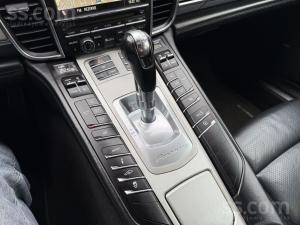 Brūns Porsche Panamera 2012 Rēzekne, ar dzinēja tilpumu 3.00 L un nobraukumu 310 tūkst. km par 19990 €, foto 16 vietnē AUTOMOTO.COM.LV