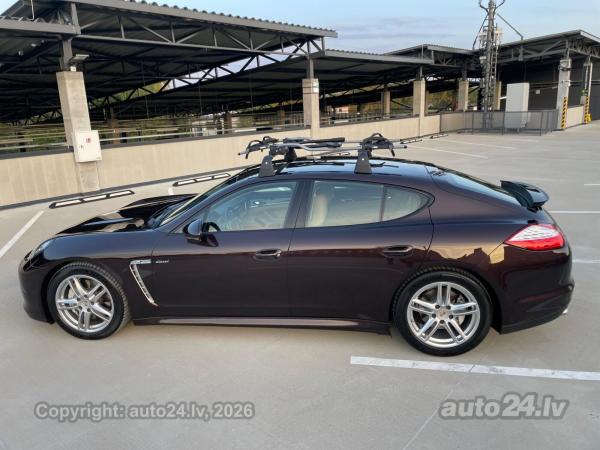 Brūns Porsche Panamera 2013 Rīga, ar dzinēja tilpumu 3.00 L un nobraukumu 290 tūkst. km par 21990 €, foto 5 vietnē AUTOMOTO.COM.LV