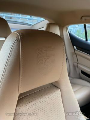 Brūns Porsche Panamera 2013 Rīga, ar dzinēja tilpumu 3.00 L un nobraukumu 290 tūkst. km par 21990 €, foto 17 vietnē AUTOMOTO.COM.LV