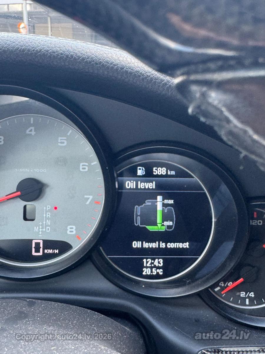 Brūns Porsche Panamera 2014 Tallina, ar dzinēja tilpumu 3.60 L un nobraukumu 140 tūkst. km par 30000 €, foto 4 vietnē AUTOMOTO.COM.LV