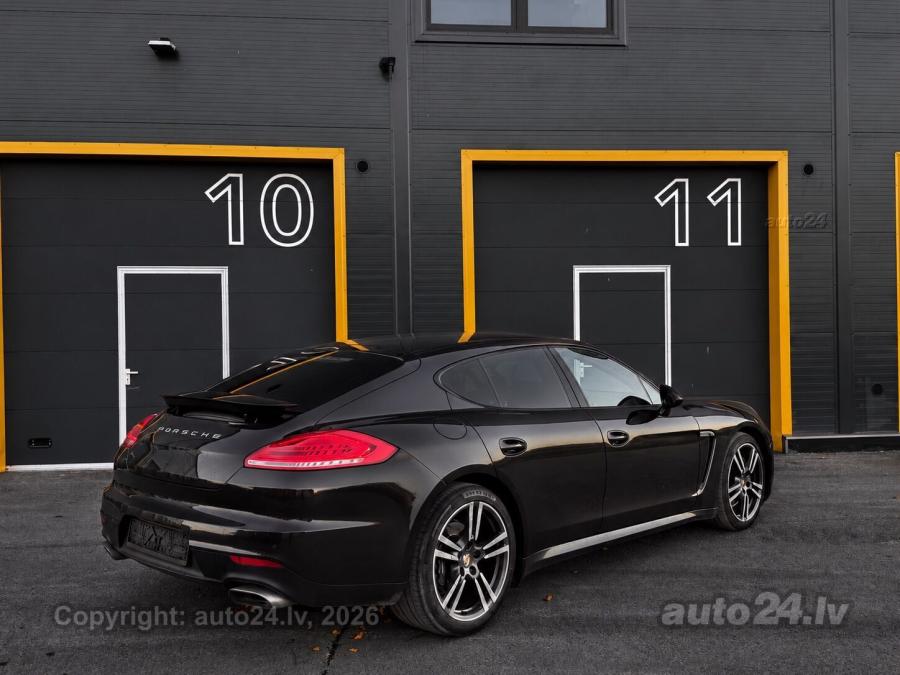 Brown Porsche Panamera 2014 in Tartu, with an engine capacity of 3.00 L and mileage of 230 thousand km for 19999 €, photo 6 on AUTOMOTO.COM.LV