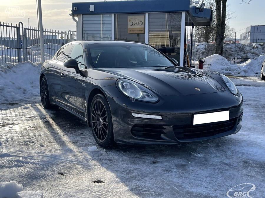 Brūns Porsche Panamera 2015 Avižieniai, ar dzinēja tilpumu 3.00 L un nobraukumu 100 tūkst. km par 34000 €, foto 35 vietnē AUTOMOTO.COM.LV