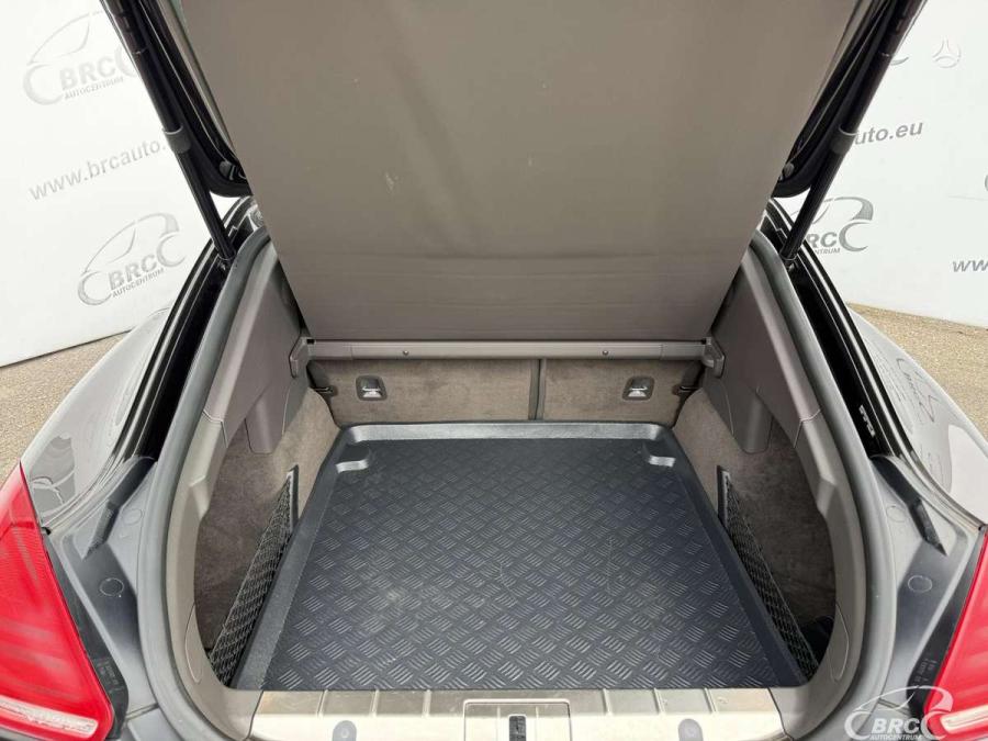Brūns Porsche Panamera 2015 Klaipėda, ar dzinēja tilpumu 2.97 L un nobraukumu 100 tūkst. km par 29000 €, foto 15 vietnē AUTOMOTO.COM.LV