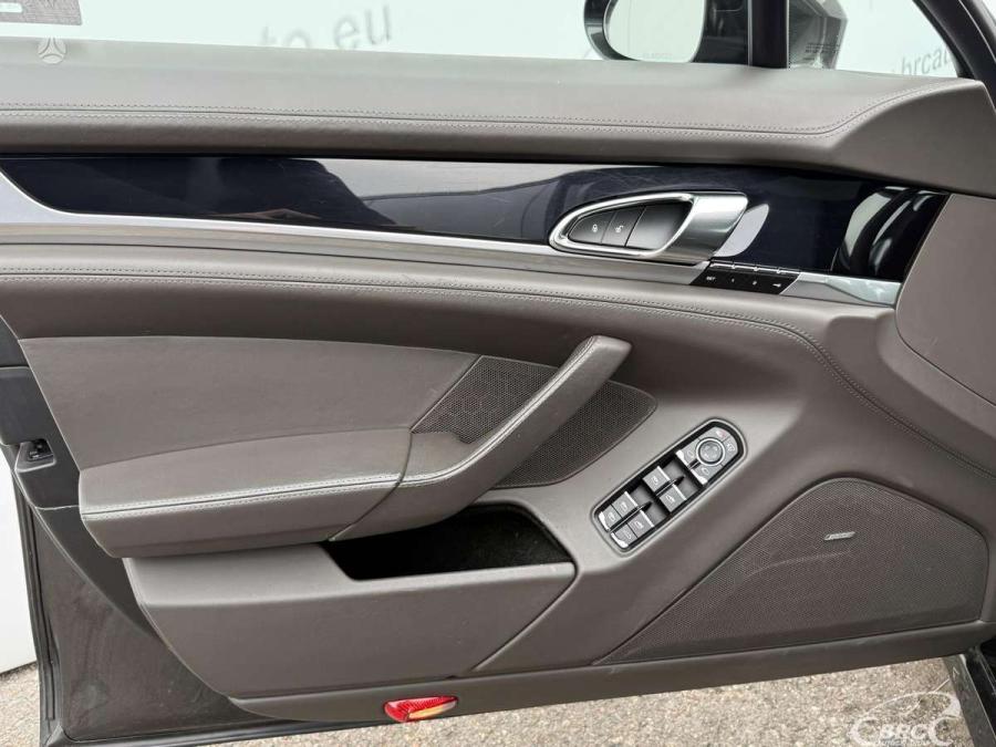 Brūns Porsche Panamera 2015 Klaipėda, ar dzinēja tilpumu 2.97 L un nobraukumu 100 tūkst. km par 29000 €, foto 20 vietnē AUTOMOTO.COM.LV