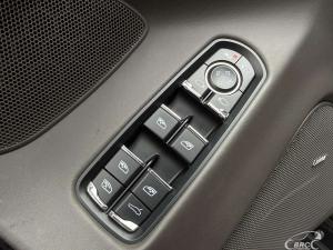 Brūns Porsche Panamera 2015 Klaipėda, ar dzinēja tilpumu 2.97 L un nobraukumu 100 tūkst. km par 29000 €, foto 21 vietnē AUTOMOTO.COM.LV