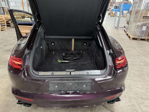 Brūns Porsche Panamera 2017 Viļņa, ar dzinēja tilpumu 2.89 L un nobraukumu 190 tūkst. km par 38800 €, foto 7 vietnē AUTOMOTO.COM.LV