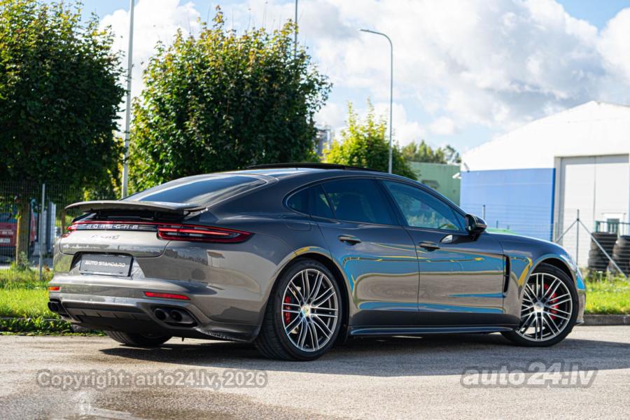 Brown Porsche Panamera 2017 in Tartu, with an engine capacity of 2.90 L and mileage of 151 thousand km for 45000 €, photo 12 on AUTOMOTO.COM.LV