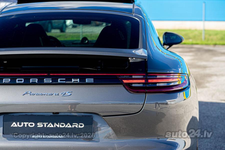 Brown Porsche Panamera 2017 in Tartu, with an engine capacity of 2.90 L and mileage of 151 thousand km for 45000 €, photo 14 on AUTOMOTO.COM.LV