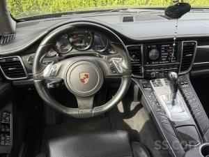 Brown Porsche Panamera 2011 in Riga, with an engine capacity of 3.00 L and mileage of 288 thousand km for 19500 €, photo 15 on AUTOMOTO.COM.LV