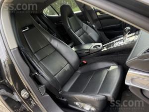 Brown Porsche Panamera 2011 in Riga, with an engine capacity of 3.00 L and mileage of 288 thousand km for 19500 €, photo 24 on AUTOMOTO.COM.LV