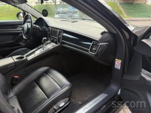 Brūns Porsche Panamera 2014 Rīga, ar dzinēja tilpumu 3.00 L un nobraukumu 230 tūkst. km par 21000 €, foto 10 vietnē AUTOMOTO.COM.LV