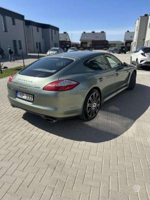 Green Porsche Panamera 2011 in Siauliai, with an engine capacity of 3.61 L and mileage of 201 thousand km for 17900 €, photo 5 on AUTOMOTO.COM.LV