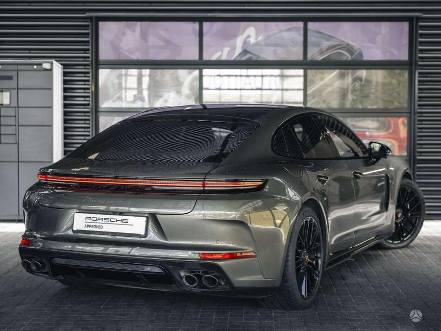 Zaļš Porsche Panamera 2025 Viļņa, ar dzinēja tilpumu 4.00 L un nobraukumu 28 tūkst. km par 155911 €, foto 6 vietnē AUTOMOTO.COM.LV