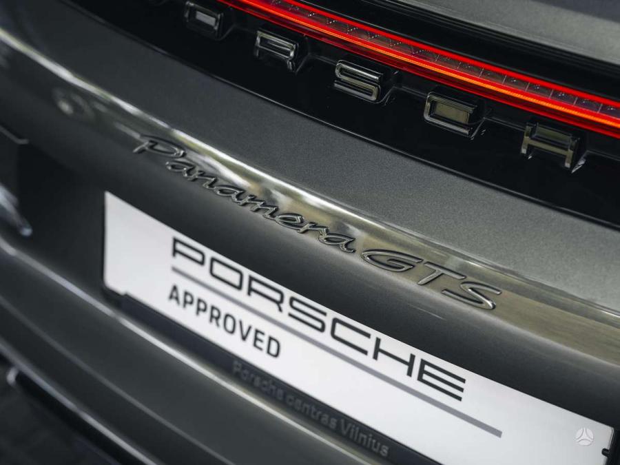 Zaļš Porsche Panamera 2025 Viļņa, ar dzinēja tilpumu 4.00 L un nobraukumu 28 tūkst. km par 155911 €, foto 19 vietnē AUTOMOTO.COM.LV