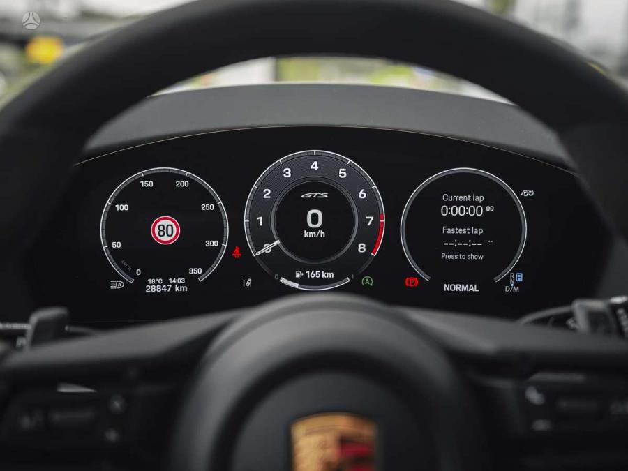 Zaļš Porsche Panamera 2025 Viļņa, ar dzinēja tilpumu 4.00 L un nobraukumu 28 tūkst. km par 155911 €, foto 33 vietnē AUTOMOTO.COM.LV