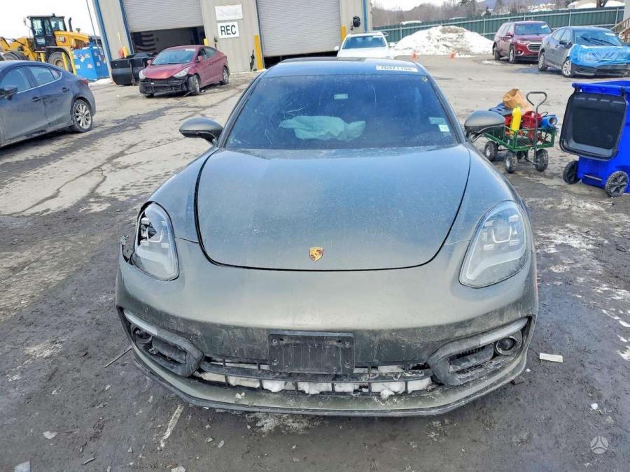 Zaļš Porsche Panamera 2023 Kauņa, ar dzinēja tilpumu 2.90 L un nobraukumu 150 tūkst. km par 32065 €, foto 6 vietnē AUTOMOTO.COM.LV