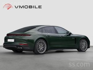 Green Porsche Panamera 2024 in Riga, with an engine capacity of 2.90 L and mileage of 29 thousand km for 120950 €, photo 3 on AUTOMOTO.COM.LV