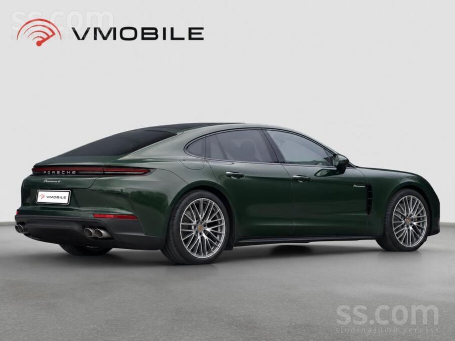 Green Porsche Panamera 2024 in Riga, with an engine capacity of 2.90 L and mileage of 29 thousand km for 120950 €, photo 3 on AUTOMOTO.COM.LV