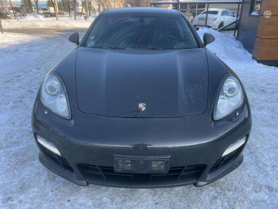 Pelēks Porsche Panamera 2012 Kauņa, ar dzinēja tilpumu 3.00 L un nobraukumu 191 tūkst. km par 17950 €, foto 8 vietnē AUTOMOTO.COM.LV