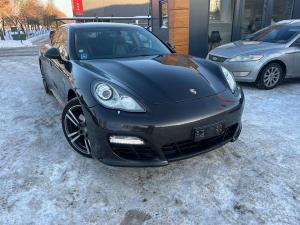 Grey Porsche Panamera 2012 in Kaunas, with an engine capacity of 3.00 L and mileage of 191 thousand km for 17950 €, photo  on AUTOMOTO.COM.LV