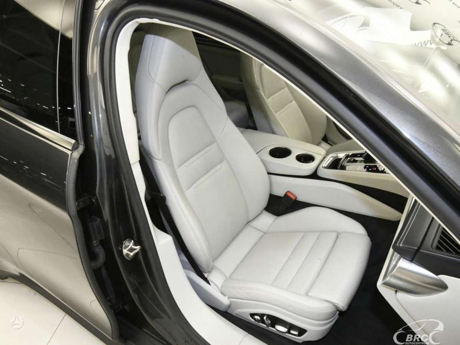 Grey Porsche Panamera 2017 in Vilnius, with an engine capacity of 4.00 L and mileage of 141 thousand km for 47900 €, photo 9 on AUTOMOTO.COM.LV