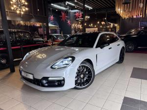 Grey Porsche Panamera 2018 in Vilnius, with an engine capacity of 3.00 L and mileage of 86 thousand km for 49950 €, photo  on AUTOMOTO.COM.LV