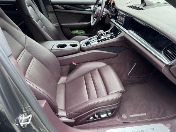 Pelēks Porsche Panamera 2018 Viļņa, ar dzinēja tilpumu 3.00 L un nobraukumu 86 tūkst. km par 49950 €, foto 7 vietnē AUTOMOTO.COM.LV