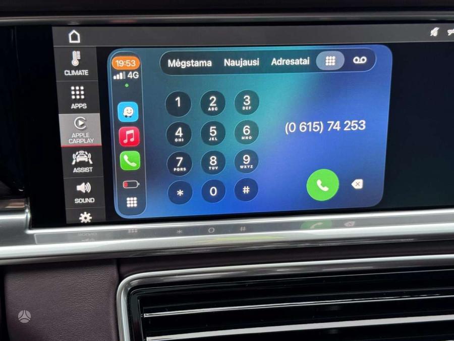 Grey Porsche Panamera 2018 in Vilnius, with an engine capacity of 3.00 L and mileage of 86 thousand km for 49950 €, photo 21 on AUTOMOTO.COM.LV