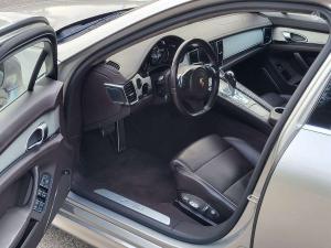 Grey Porsche Panamera 2009 in Klaipeda, with an engine capacity of 4.80 L and mileage of 303 thousand km for 18500 €, photo 11 on AUTOMOTO.COM.LV