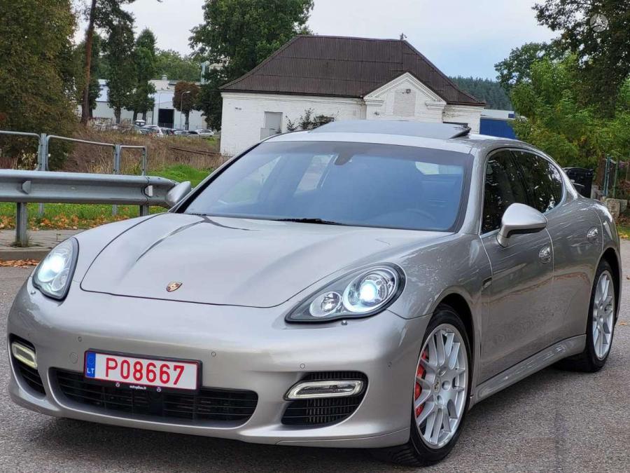 Grey Porsche Panamera 2009 in Klaipeda, with an engine capacity of 4.80 L and mileage of 303 thousand km for 18500 €, photo 18 on AUTOMOTO.COM.LV