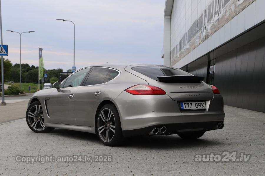 Grey Porsche Panamera 2010 in Tallinn, with an engine capacity of 4.80 L and mileage of 253 thousand km for 17900 €, photo 4 on AUTOMOTO.COM.LV