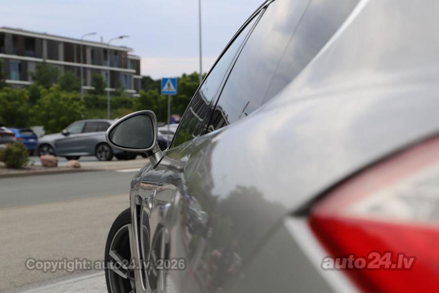 Grey Porsche Panamera 2010 in Tallinn, with an engine capacity of 4.80 L and mileage of 253 thousand km for 17900 €, photo 10 on AUTOMOTO.COM.LV