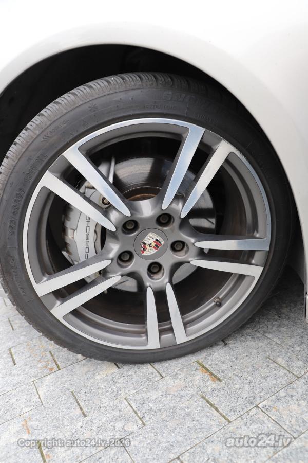 Grey Porsche Panamera 2010 in Tallinn, with an engine capacity of 4.80 L and mileage of 253 thousand km for 17900 €, photo 10 on AUTOMOTO.COM.LV