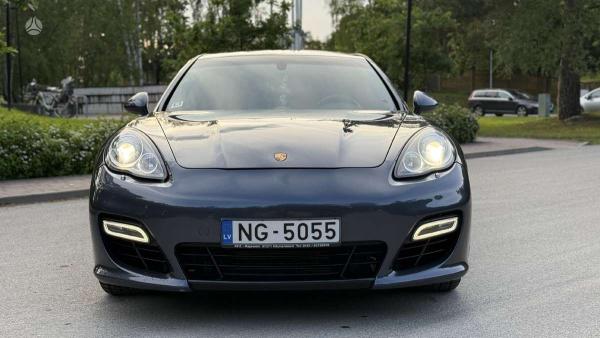 Grey Porsche Panamera 2012 in Jurmala, with an engine capacity of 4.80 L and mileage of 200 thousand km for 16950 €, photo 11 on AUTOMOTO.COM.LV