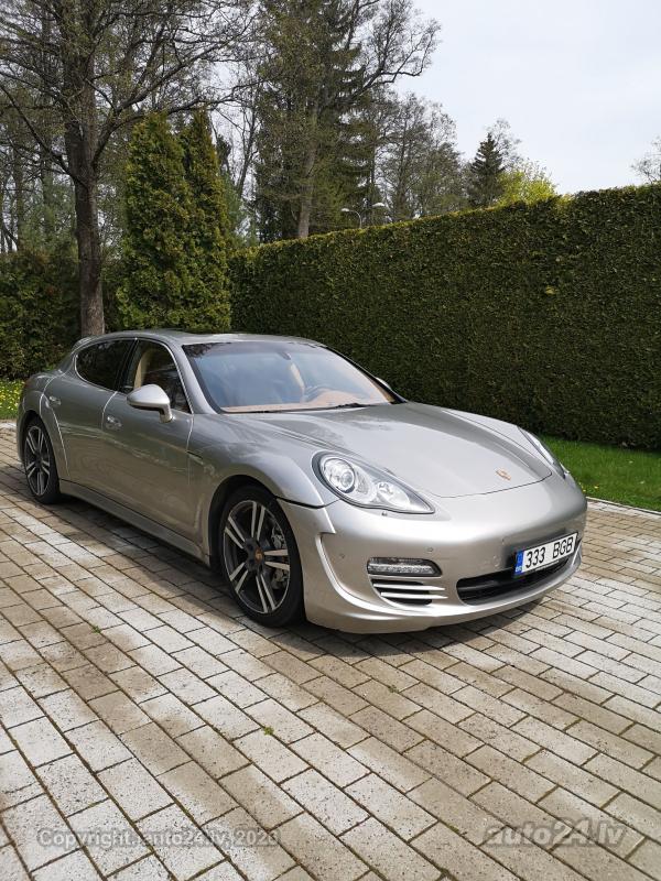Pelēks Porsche Panamera 2012 Tallina, ar dzinēja tilpumu 4.80 L un nobraukumu 74 tūkst. km par 34600 €, foto 1 vietnē AUTOMOTO.COM.LV