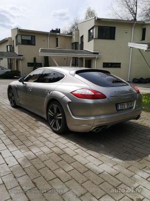 Pelēks Porsche Panamera 2012 Tallina, ar dzinēja tilpumu 4.80 L un nobraukumu 74 tūkst. km par 34600 €, foto 4 vietnē AUTOMOTO.COM.LV