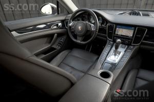 Grey Porsche Panamera 2014 in Jelgava, with an engine capacity of 3.00 L and mileage of 120 thousand km for 33000 €, photo 15 on AUTOMOTO.COM.LV