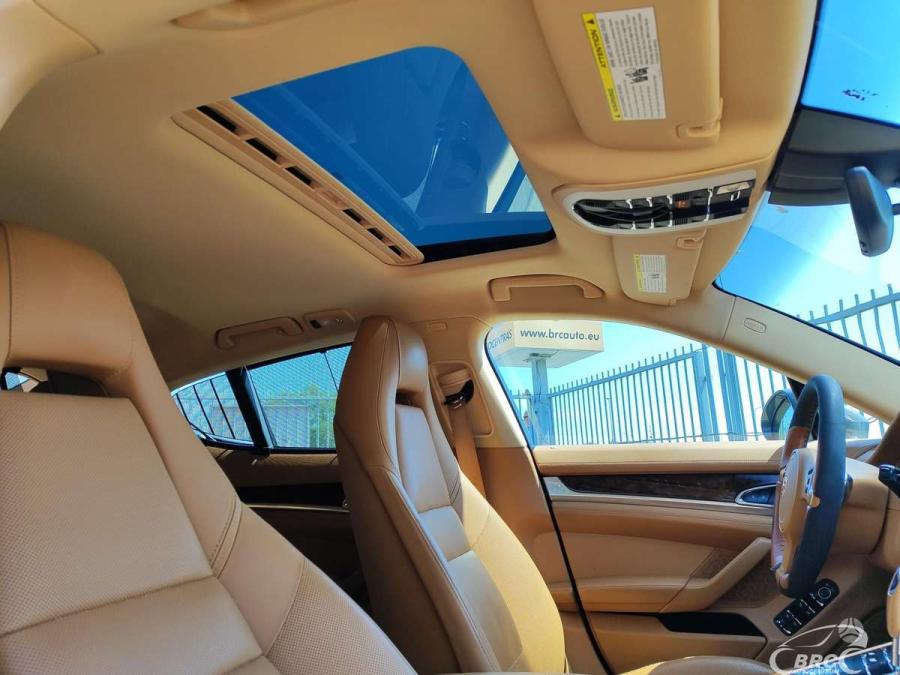 Grey Porsche Panamera 2014 in Klaipeda, with an engine capacity of 3.00 L and mileage of 121 thousand km for 24900 €, photo 11 on AUTOMOTO.COM.LV