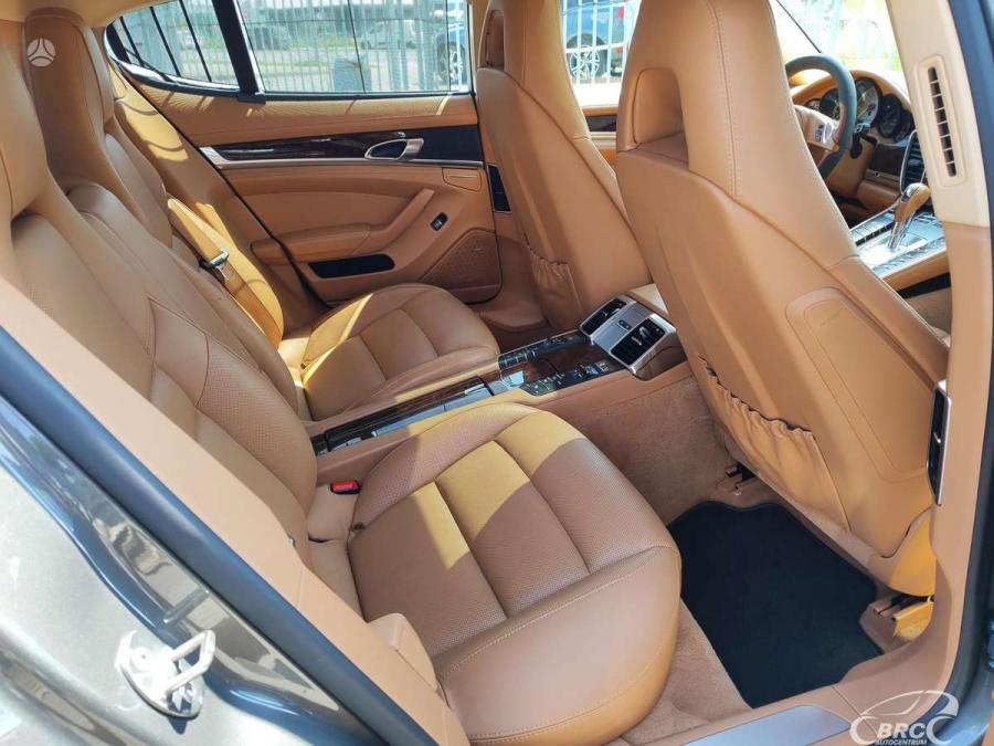 Grey Porsche Panamera 2014 in Klaipeda, with an engine capacity of 3.00 L and mileage of 121 thousand km for 24900 €, photo 13 on AUTOMOTO.COM.LV