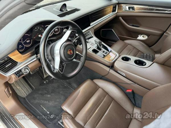 Grey Porsche Panamera 2017 in Tallinn, with an engine capacity of 4.00 L and mileage of 164 thousand km for 55900 €, photo 5 on AUTOMOTO.COM.LV
