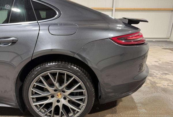 Pelēks Porsche Panamera 2017 Kauņa, ar dzinēja tilpumu 2.89 L un nobraukumu 200 tūkst. km par 33384 €, foto 10 vietnē AUTOMOTO.COM.LV