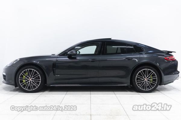 Pelēks Porsche Panamera 2017 Tallina, ar dzinēja tilpumu 2.90 L un nobraukumu 122 tūkst. km par 42999 €, foto 4 vietnē AUTOMOTO.COM.LV