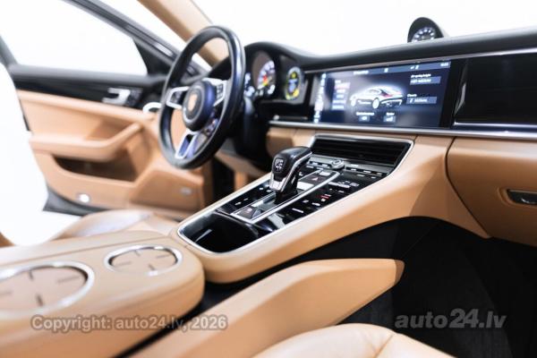 Pelēks Porsche Panamera 2017 Tallina, ar dzinēja tilpumu 2.90 L un nobraukumu 122 tūkst. km par 42999 €, foto 10 vietnē AUTOMOTO.COM.LV