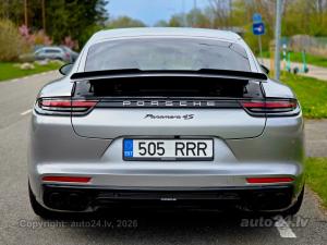 Grey Porsche Panamera 2017 in Tallinn, with an engine capacity of 4.00 L and mileage of 181 thousand km for 45990 €, photo 6 on AUTOMOTO.COM.LV
