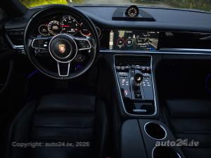 Grey Porsche Panamera 2017 in Tallinn, with an engine capacity of 4.00 L and mileage of 181 thousand km for 45990 €, photo 9 on AUTOMOTO.COM.LV