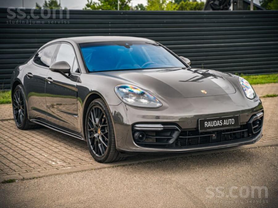 Grey Porsche Panamera 2017 in Riga, with an engine capacity of 4.00 L and mileage of 265 thousand km for 39990 €, photo 4 on AUTOMOTO.COM.LV