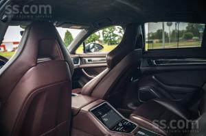 Grey Porsche Panamera 2017 in Riga, with an engine capacity of 4.00 L and mileage of 265 thousand km for 39990 €, photo 16 on AUTOMOTO.COM.LV