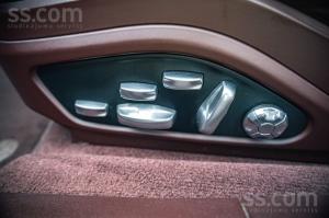 Grey Porsche Panamera 2017 in Riga, with an engine capacity of 4.00 L and mileage of 265 thousand km for 39990 €, photo 18 on AUTOMOTO.COM.LV